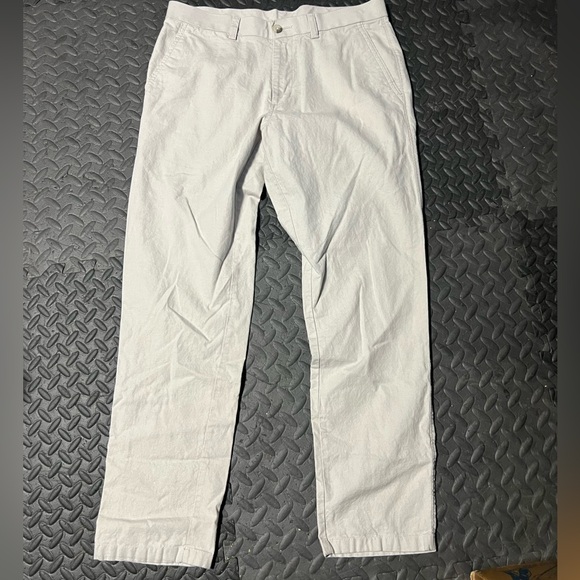Kenneth Cole | Pants | Kenneth Cole White Chinos For Modern Elegance ...